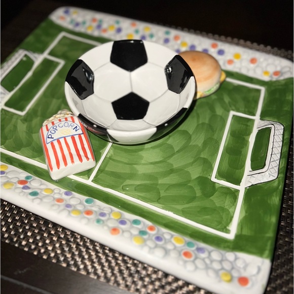 world bazaars | Dining | Vintage Soccer Field Chips Dip Platter | Poshmark